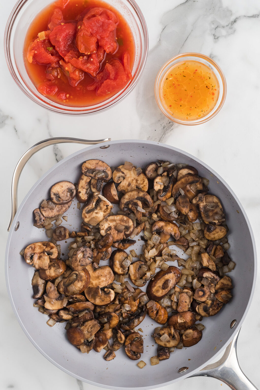 Bistro Chicken with Cheese and Bacon Recipe - Lana’s Cooking