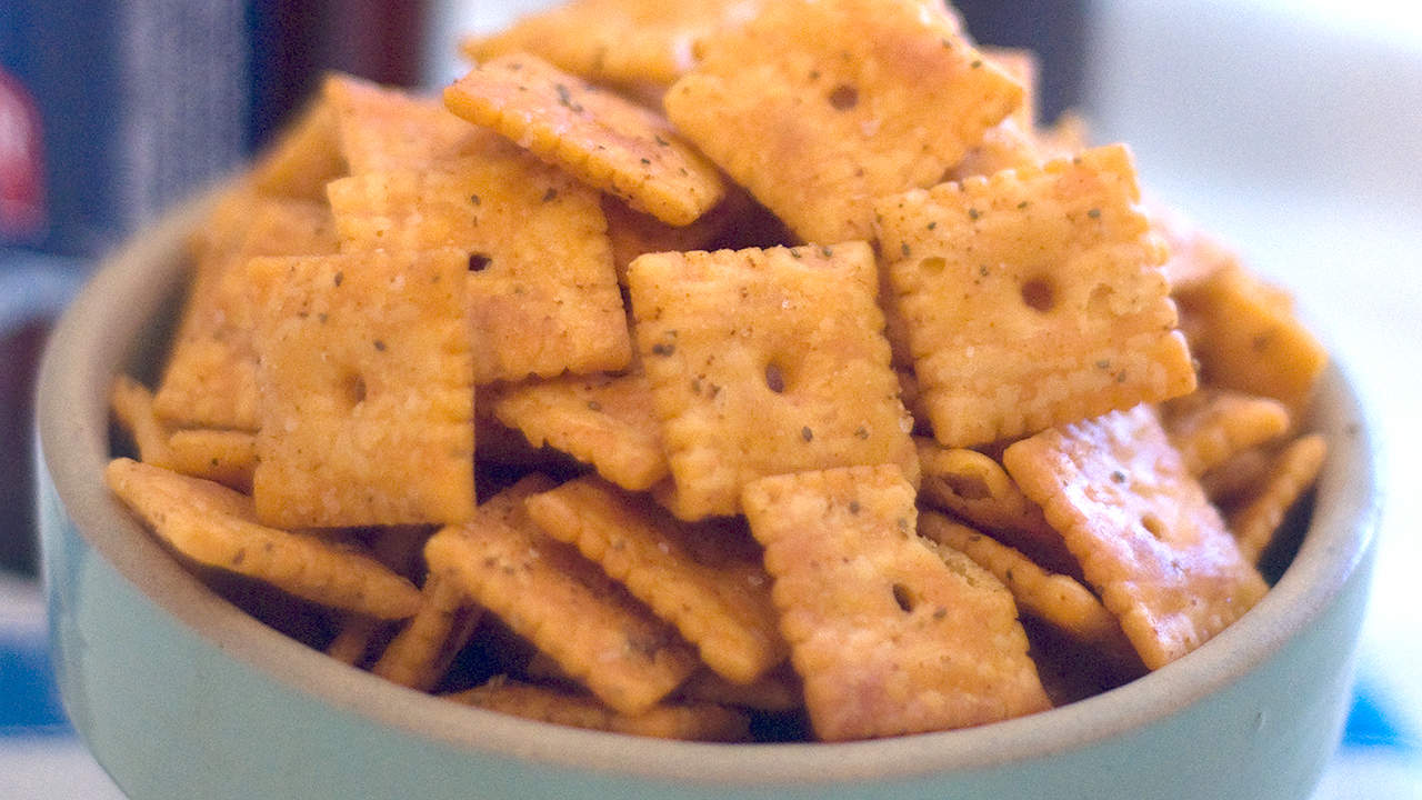 Spicy Cheese Crackers Recipe from Lana’s Cooking