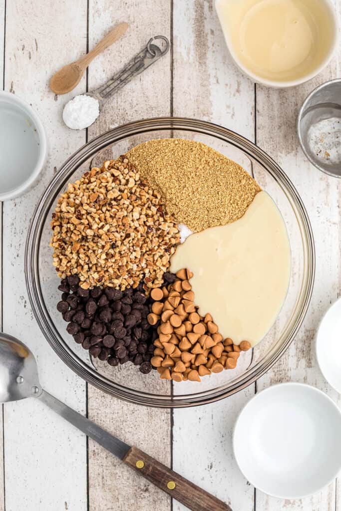 Old Fashioned Graham Cookie Bars Recipe - Lana's Cooking