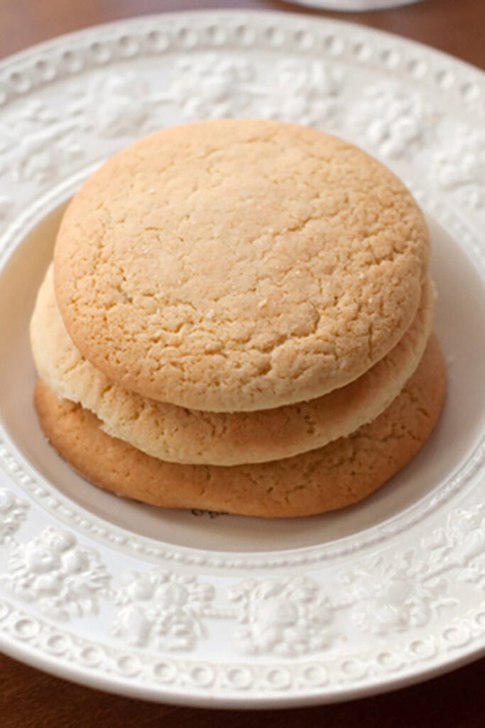 Old Fashioned Southern Tea Cakes Recipe - Lana’s Cooking